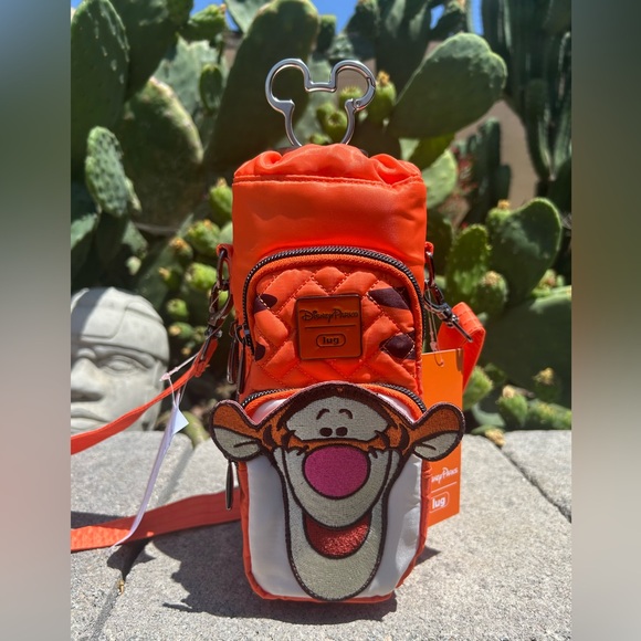 lug | Accessories | Disney Tigger Woc And Water Bottle Holder | Poshmark
